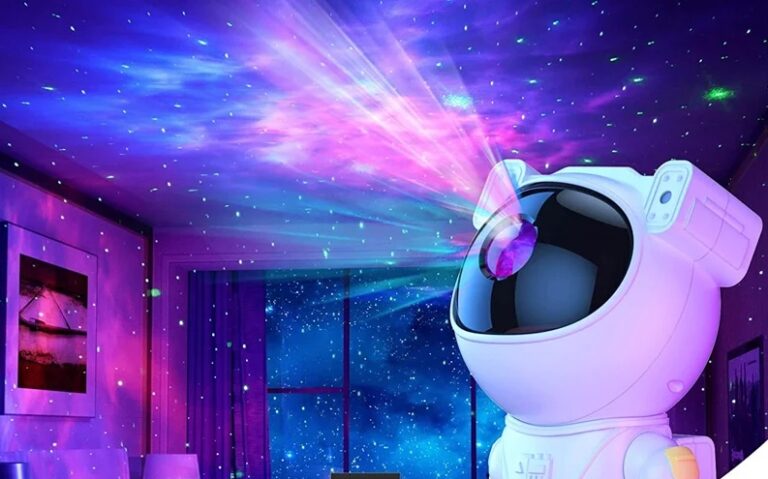 Projetor de Luz de Astronauta transforma ambientes no espaço; veja como ...
